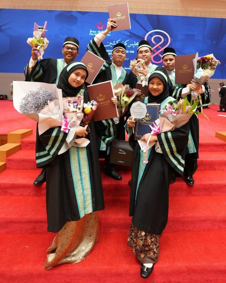Politeknik Brunei 8th Convocation Ceremony – Politeknik Brunei