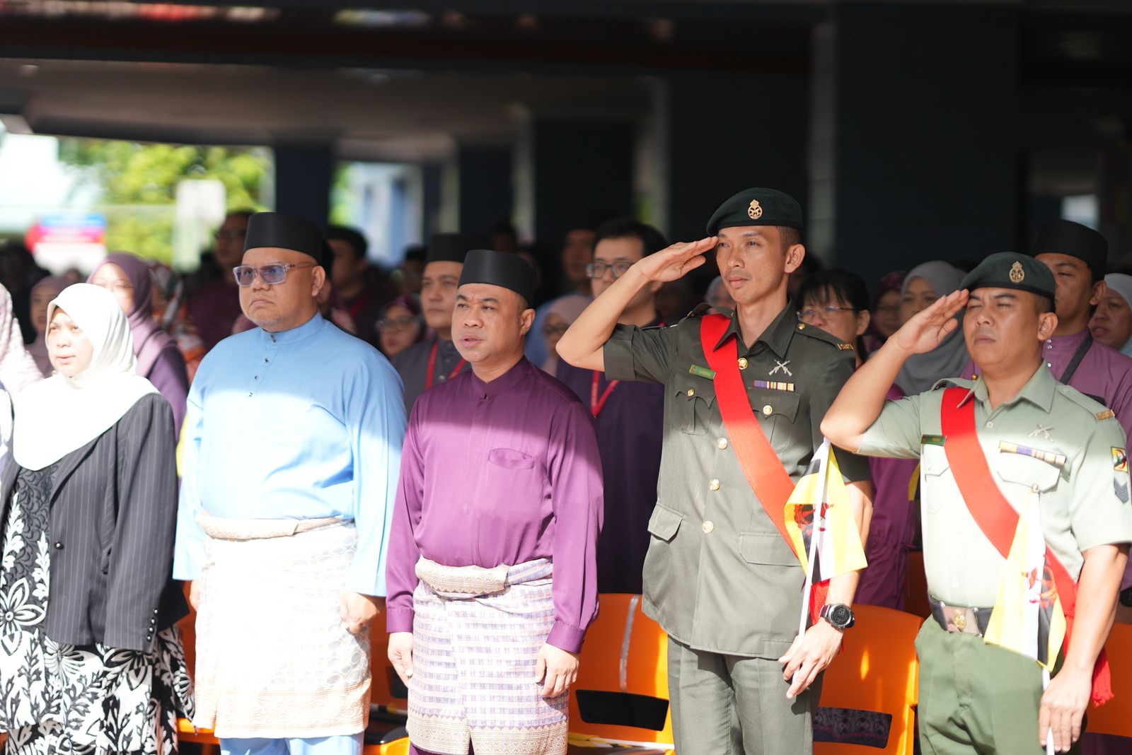 Acara Menaikkan Bendera Negara Brunei Darussalam Sempena Hari ...